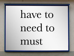 『have to」と「need to』と『must』の違いはこれで解決！超わかりやすく解説します！ | 英語王